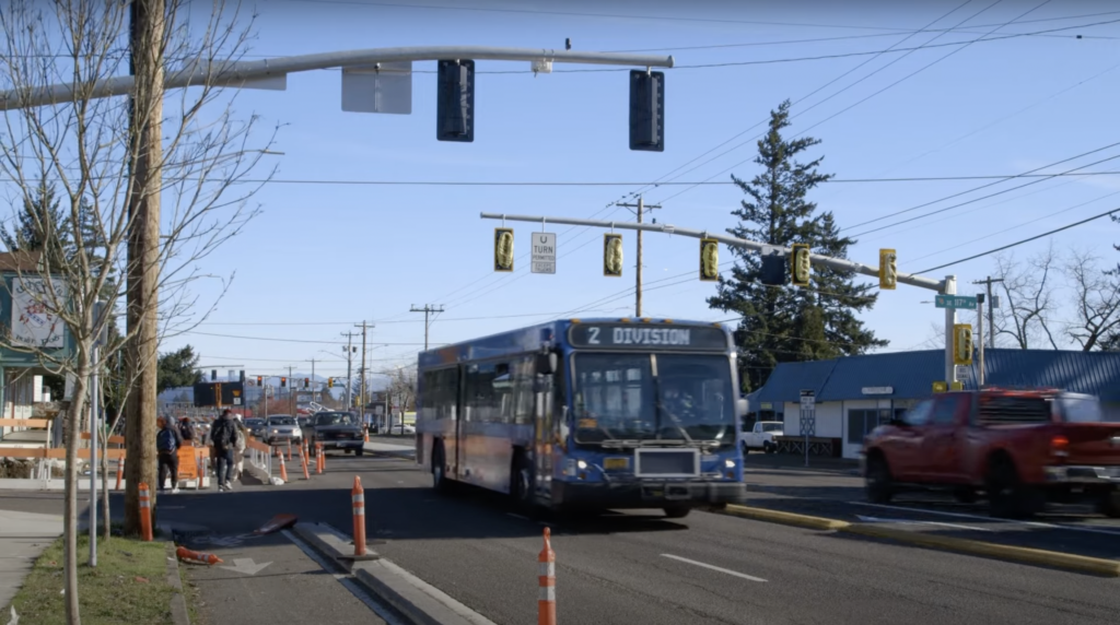 Hop On, Portland! LYT is Speeding Up Your Bus Ride this Fall - LYT